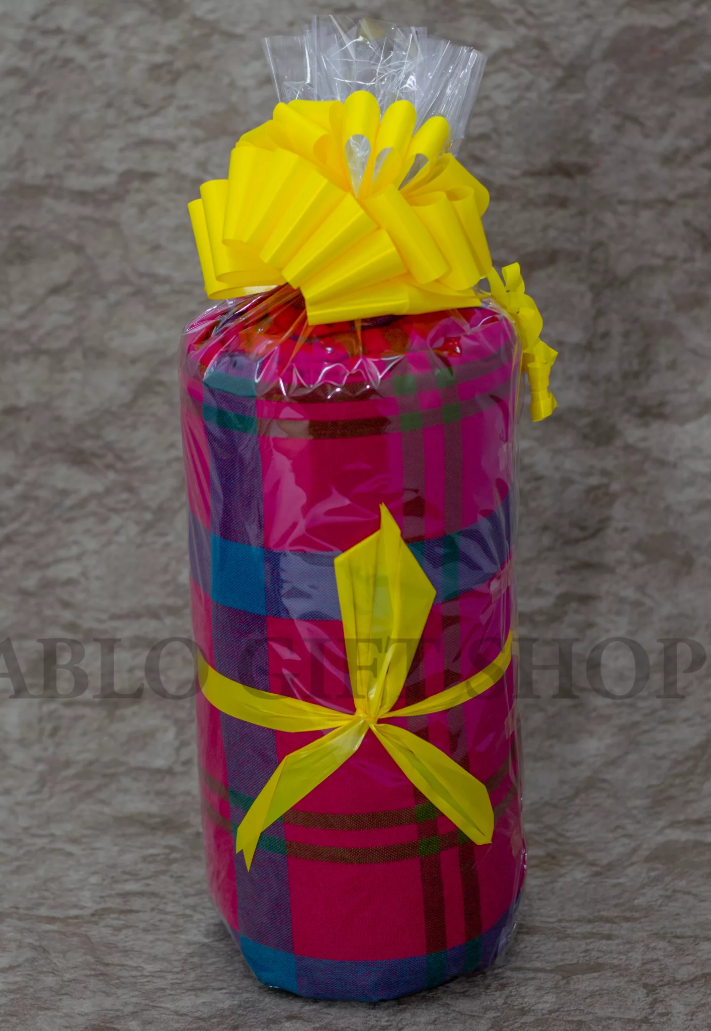 Gift wrapped Maasai Blanket with Light Fleece - Pablo Gift Shop